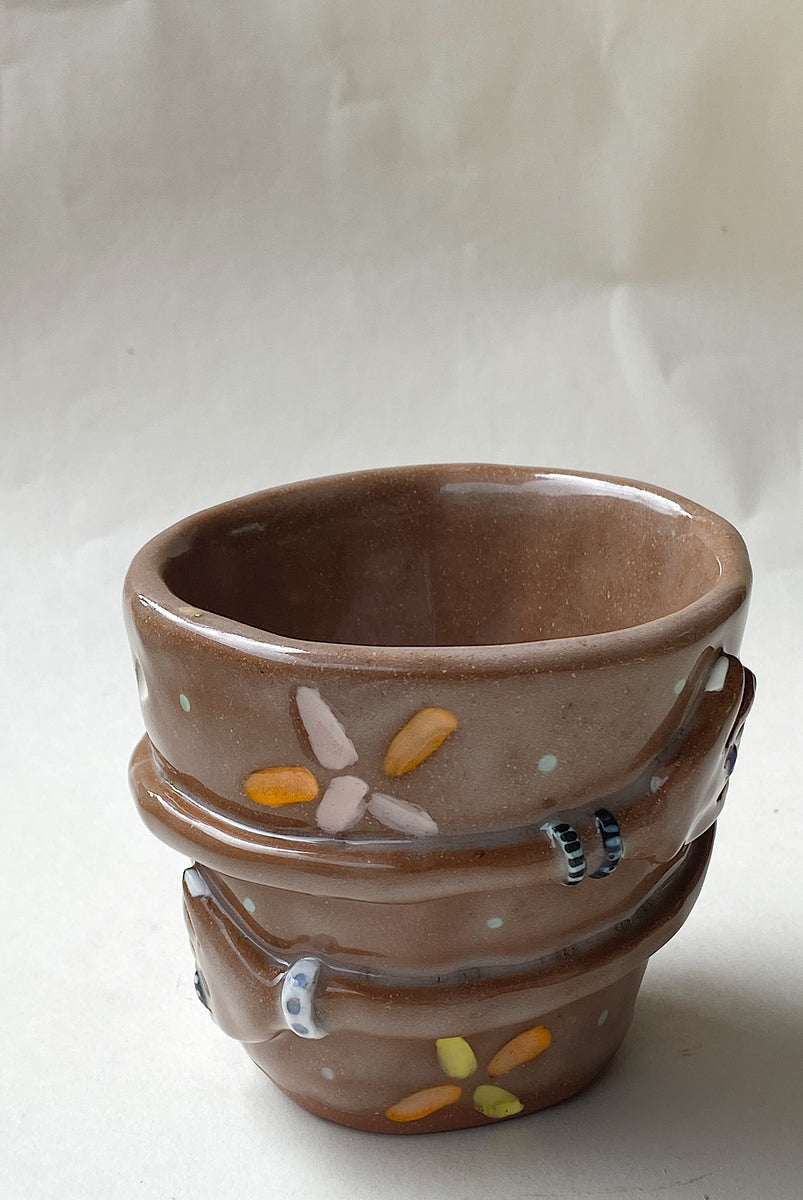 Zoe Hug – Zebu Ceramica